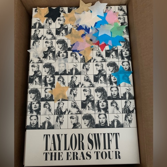 Taylor Swift | Other | Taylor Swift Vip Full La Box Price Per Box ...